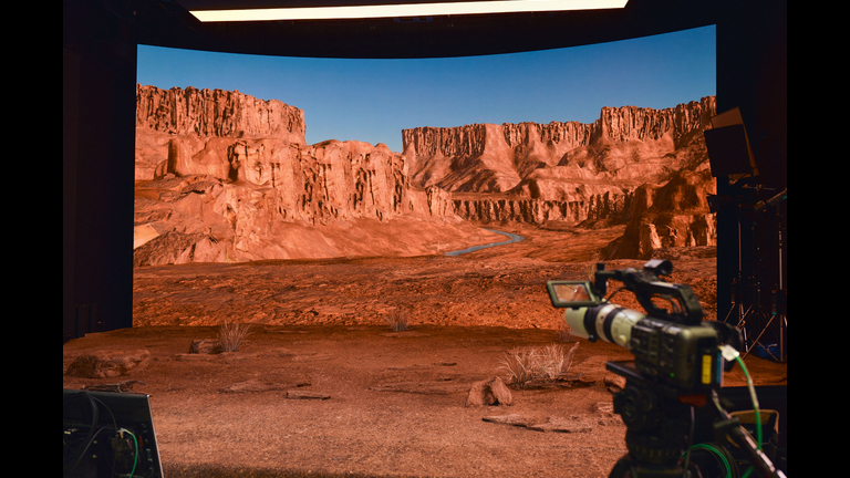 【番組撮影】NHK「ブラタモリ 世界の絶景」 ｜ Works ｜ Hibino VFX Studio（ヒビノ株式会社 HIBINO）