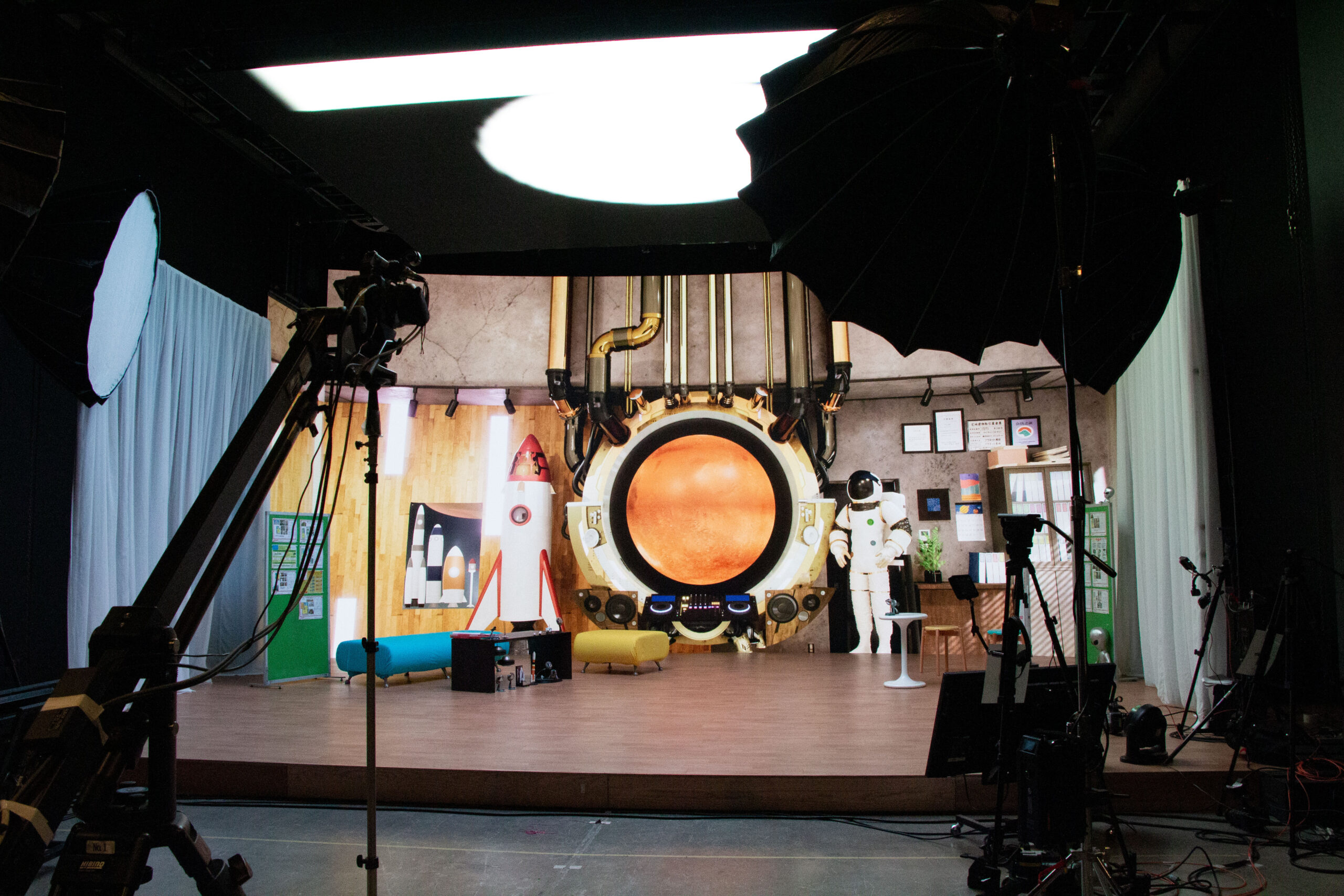 【番組撮影】NHK-BSプレミアム「火星移住計画 体感！未来のマイホーム」 ｜ Works ｜ Hibino VFX Studio（ヒビノ株式会社 HIBINO）